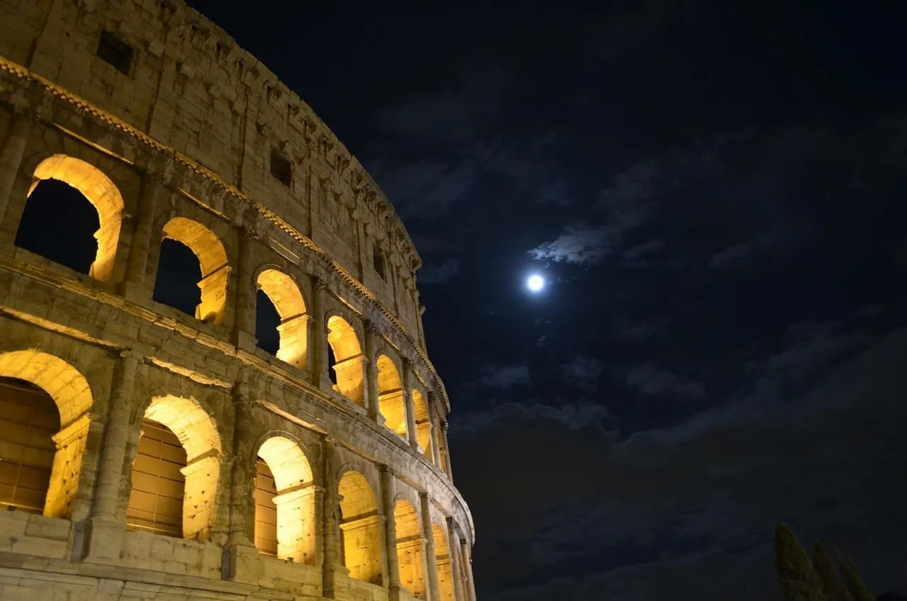 Colosseum At Night Tours Rome 2025 - Tickets & Visit Guide